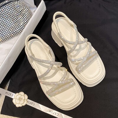 厚底水钻一字带凉鞋女2024夏季新款百I搭粗跟松糕交叉带沙滩凉鞋