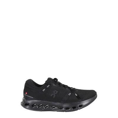 On 昂跑 男士 SS26 运动鞋 关于 Cloudsurfer 2 宽楦