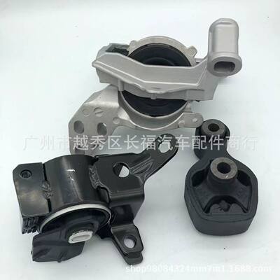 适用于马自达CX5 2.0机脚垫GHR9-39-070A KR11-39-070A
