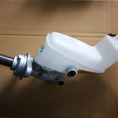 汽车制动总泵 47201-06400 for CAMRY