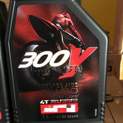 法国摩特300V 300v2 10W-50双酯类机车机油4T10W40 15W50全合成