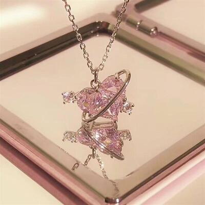 necklace women桃心恋爱星球项链女ins小众甜美粉钻爱心锁骨链