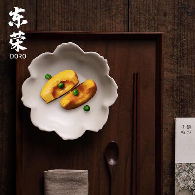 东荣陶瓷日式粗陶餐盘家用复古花瓣平盘创意食器水果盘子面碗汤碗