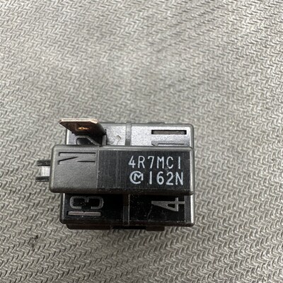 330MB3空调330MCI冰箱制冷220MC1 电机启动器22欧330MD2原装PTH7M