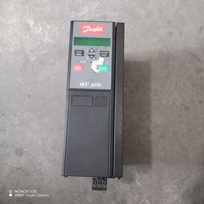 丹佛斯2900变频器VLT2922PT4B20STR0D询价