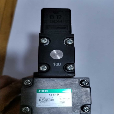 CKD电磁阀4F519电压110V，1个，配件齐全~询价