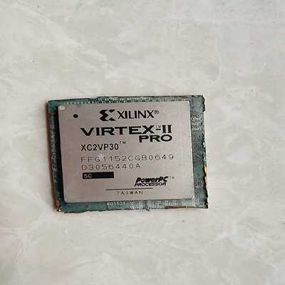 询价~XILINX XC2VP30 FFG1152带板芯片