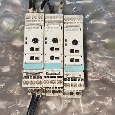 议价西门子SIRIUS时间继电器3RP1505-2BW30实物可维修