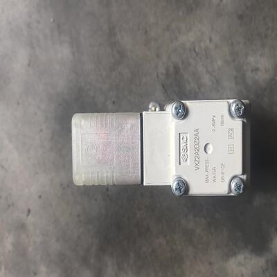 . VXZ2A2DZ2AA. 电磁阀  无包装 成~询价