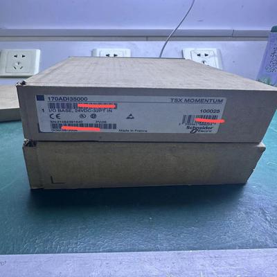 询价拍~PLC模块170ADI35000，还有一个开封的