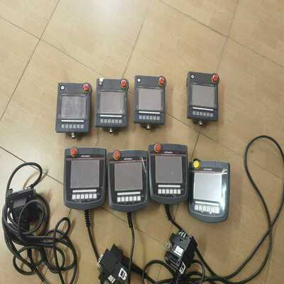 (议价)8个三凌触摸屏。型号GT1155HS-QSBD四台，GT