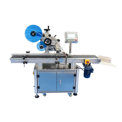 Auto flat labeling machine for caps pouches cartons case