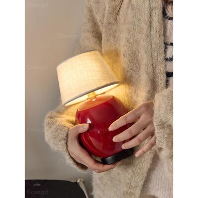 CASA覆古台灯可爱小红豆中古桌面装饰摆件卧室床头充电氛围小夜灯
