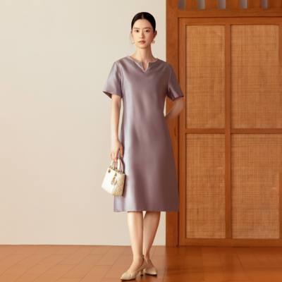 高级感轻奢丝毛小香风紫色连衣裙