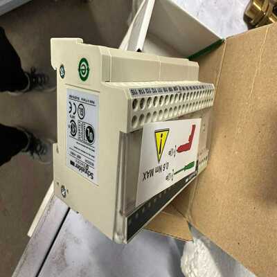 可编程控制器ABE7-h16r21施耐德plc模块拍前询价