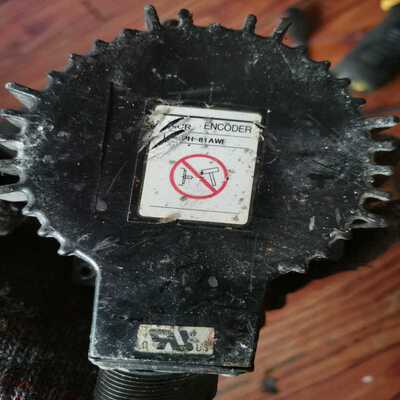 UTOPH-81AWF 伺服电机里的，安川编码器~询价