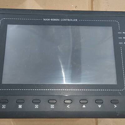 议价MAM 6080M CONTROLLER触摸屏，成色如图所适用