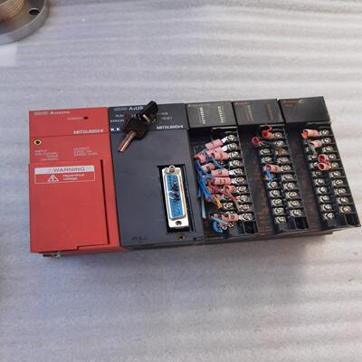PLC A2USCPU A1SX48Y18 A1SI61~询价