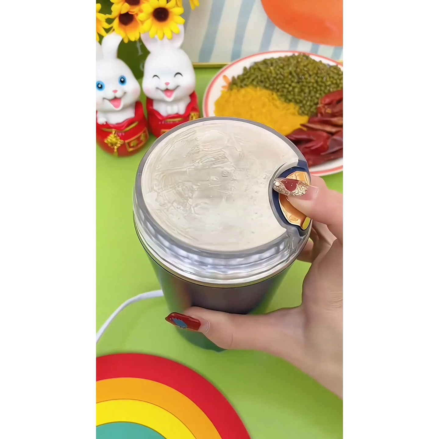便携多功能研磨电动小型家用打粉机药材五谷粉碎磨粉机研磨机新款