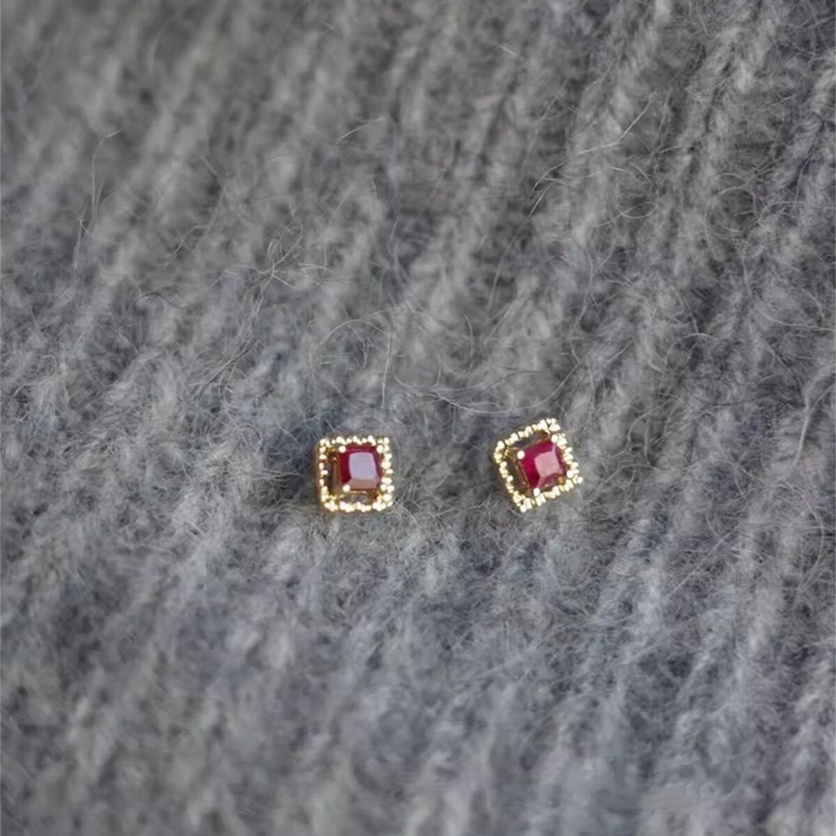 vintage金边红锆石耳钉轻奢高级精致中古气质耳饰女睡觉不用摘