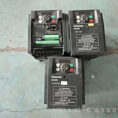 MK300变频器，型号AMK3000P74（0.75kW