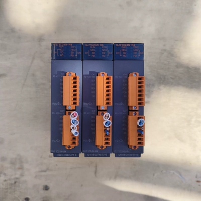 议价通讯模块 QJ71C24N-R4，原装拆机，成色漂亮，功