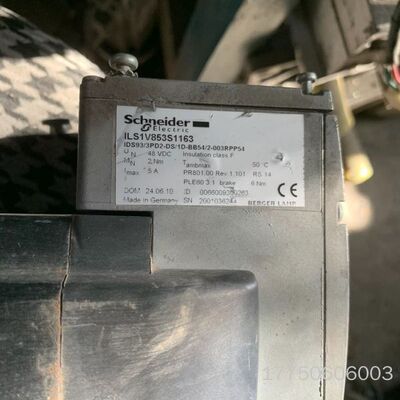 Schneider  ILS1V853S1163 一体