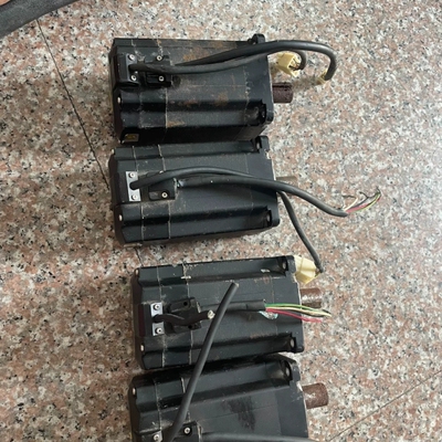 AB罗克韦尔伺服电机 2004-RZ08BA1AN3（0.7-议价