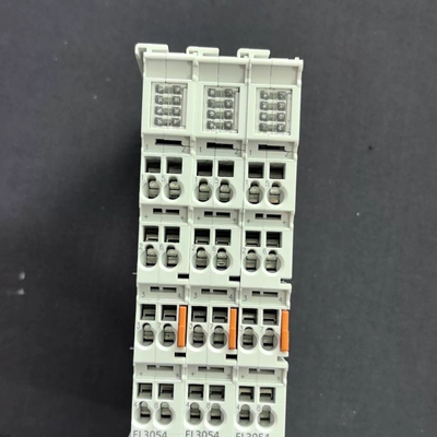 倍福EL3054 原装正品 成色极好 可配 功能正常 议议价