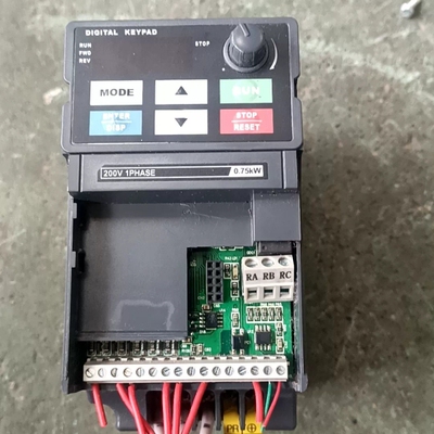 议价ZONCN众辰0.75KW变频器H2200S0D75K