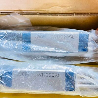 IKO滑轨，LWHS20C2R420SL-T1P/LCR，库