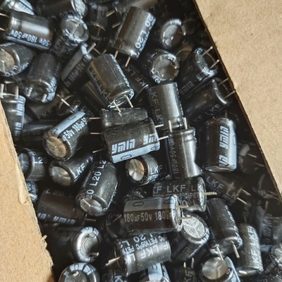 议价50v180uF永铭电解  体积10×14  3800个