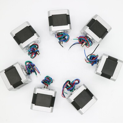 42BYGH48步进电机 48mm机身 1.68A 静力矩0.52NM 两相四线