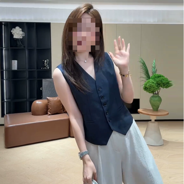气质单排扣V领显瘦无袖小衫2026夏季新款高级感简约马甲