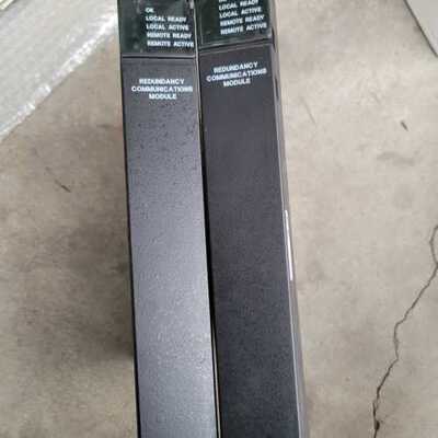 IC697RCM711C，，，两片。
