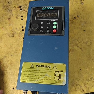 {议价}易控11千瓦变频器，型号Ec550一0011G43B，现场拍