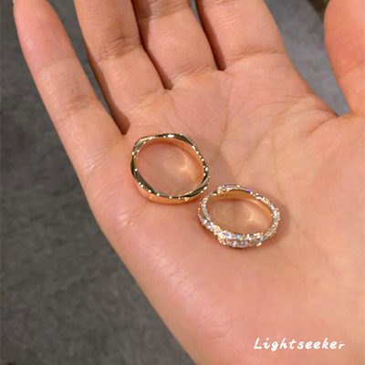 仿碎钻莫比乌斯环戒指情侣高级感