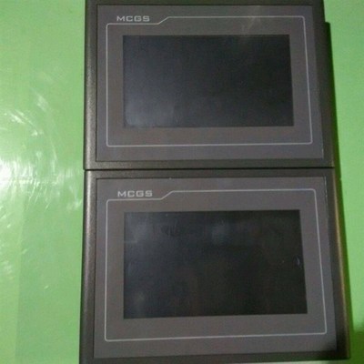 出拆机昆仑通态触摸屏TPC7062KS。12个。
