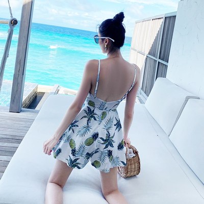 西双版纳度假吊带连体裤云南旅游拍照仙女阔腿裤三亚海边沙滩裙裤