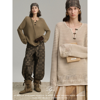 Le Grenat秋冬女木质牛角扣圆领钩花针织罩衫宽松长袖上衣