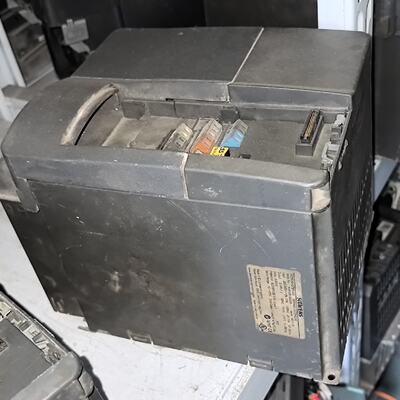 询-6SE64202UC230CA0