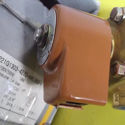 供应现货Parker正品全新电磁阀221G1303-4270-486265F4 AC230V*