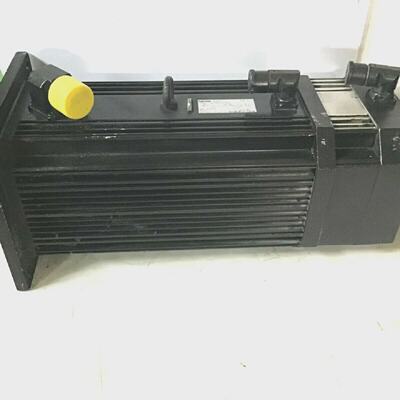 Lenze  MDFKAAG10022   SERVOMOTORE