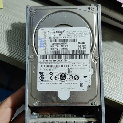 IBM 5210 49Y1836 49Y1840 300G