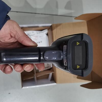 得力DLS14881S激光条码扫描枪，手持有线款，USB接口 ，适合收银