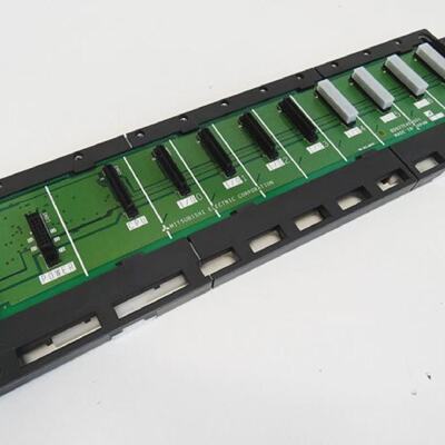 Mitsubishi A1S38HBEU SubRack Base Unit unused