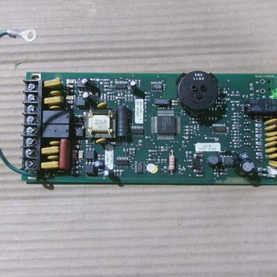 SILENT KNIGHT 5128 FIRE ALARM COMMUNICATOR OLD STYLE BOARD