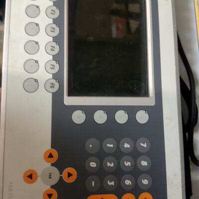 4PP352.0571-35触摸屏件  有议价