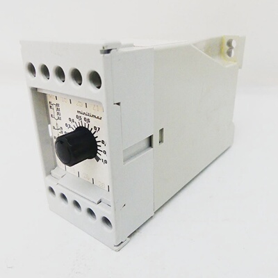 DOLD  Shne AI 905.8204 Zeitrelais unused