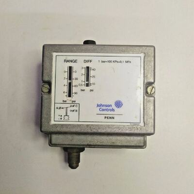 Johnson Controls P77AAA9300  Neuf Inutilis